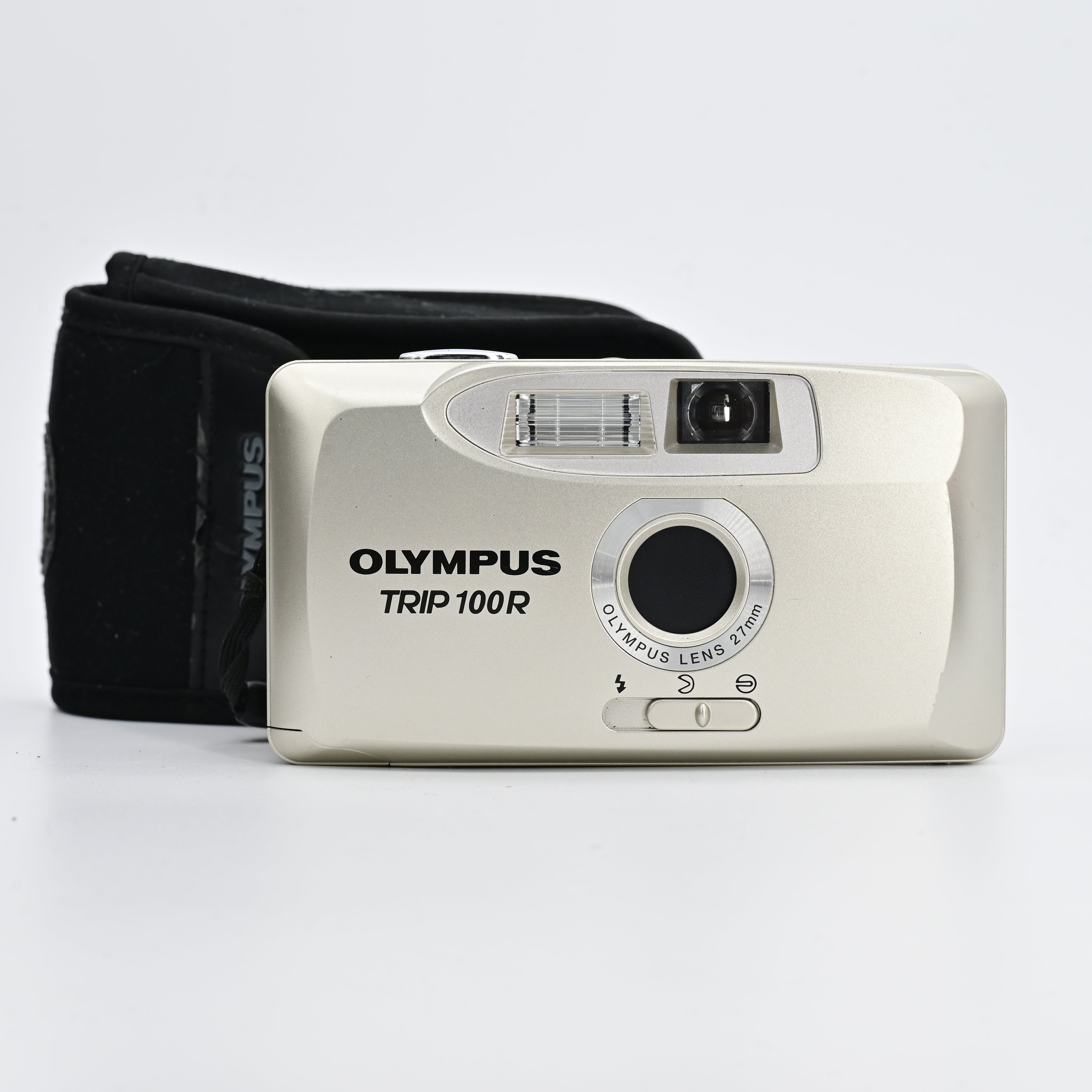 Olympus Trip 100R – SHOWA