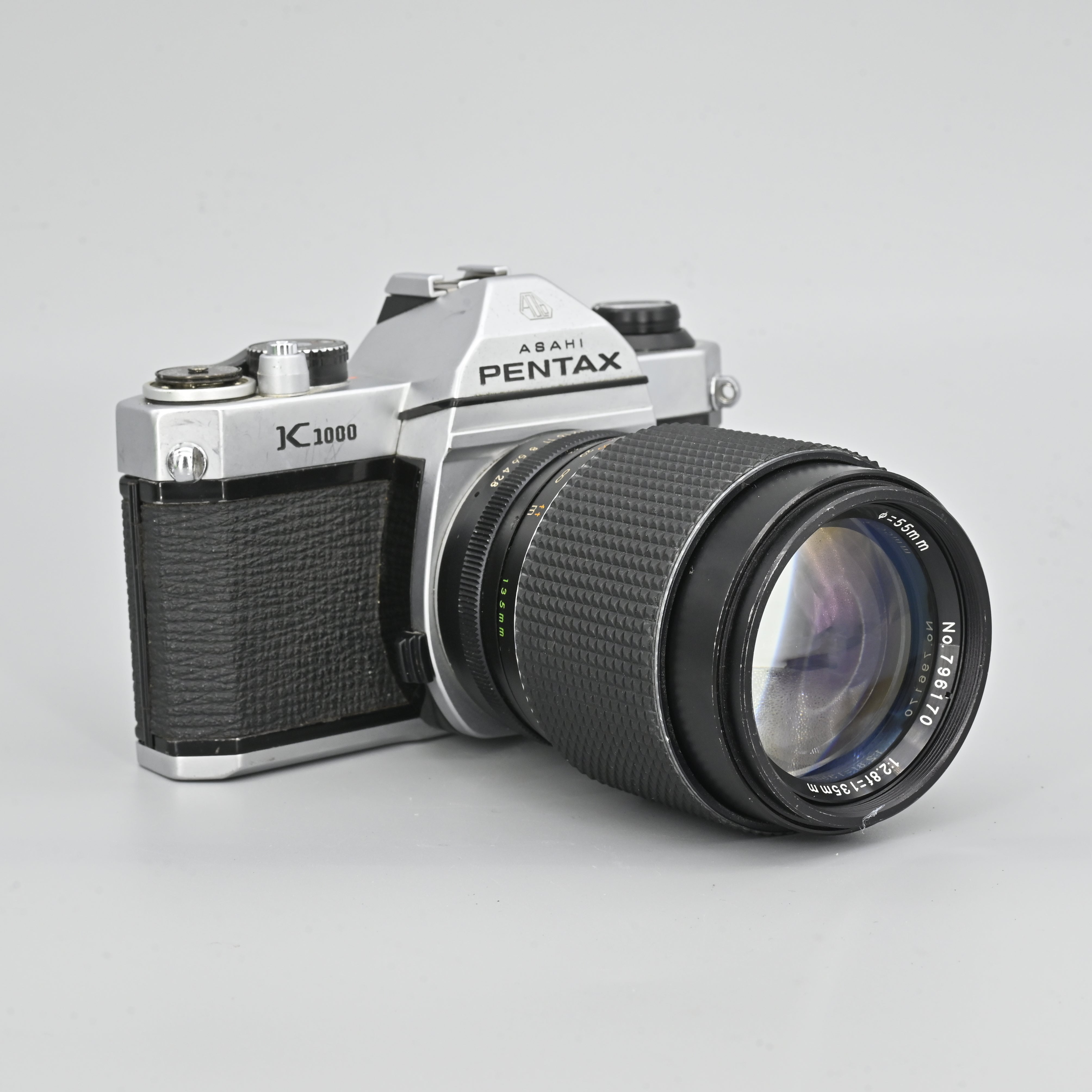 Pentax K1000 + JCPenney 135mm F2.8 Lens {READ} – SHOWA